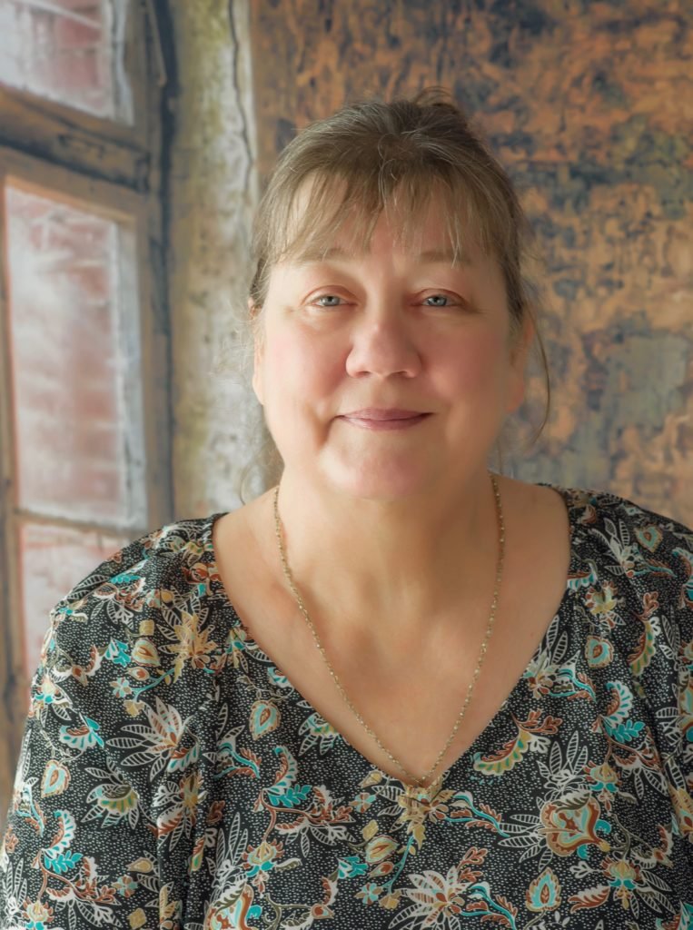 Guest Blogger Elece Hollis: Mother of the Bride Blues — Cheryl Barker